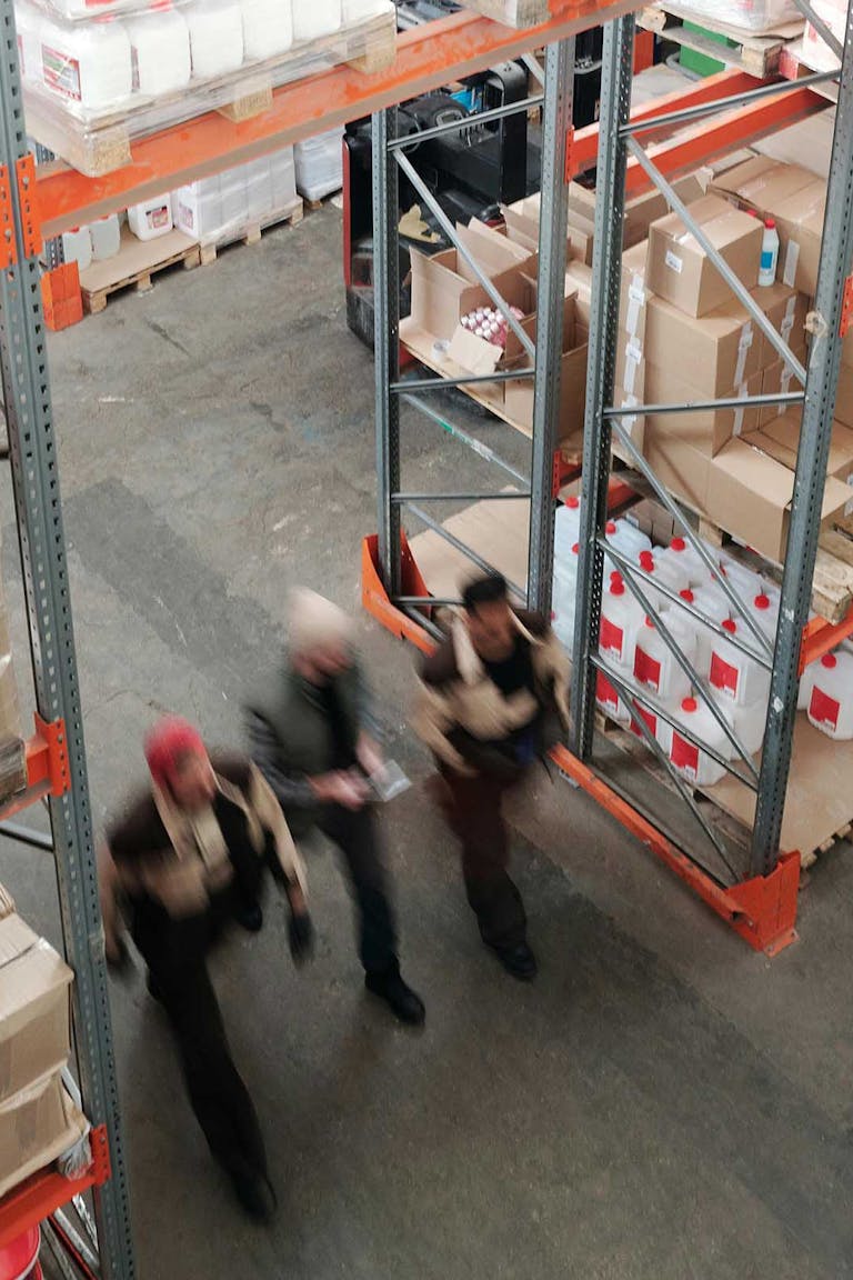 200 kpl tukkuerä Fly Weels Happy Bunny ym leluja, Mikkeli | Huutokaupat.com